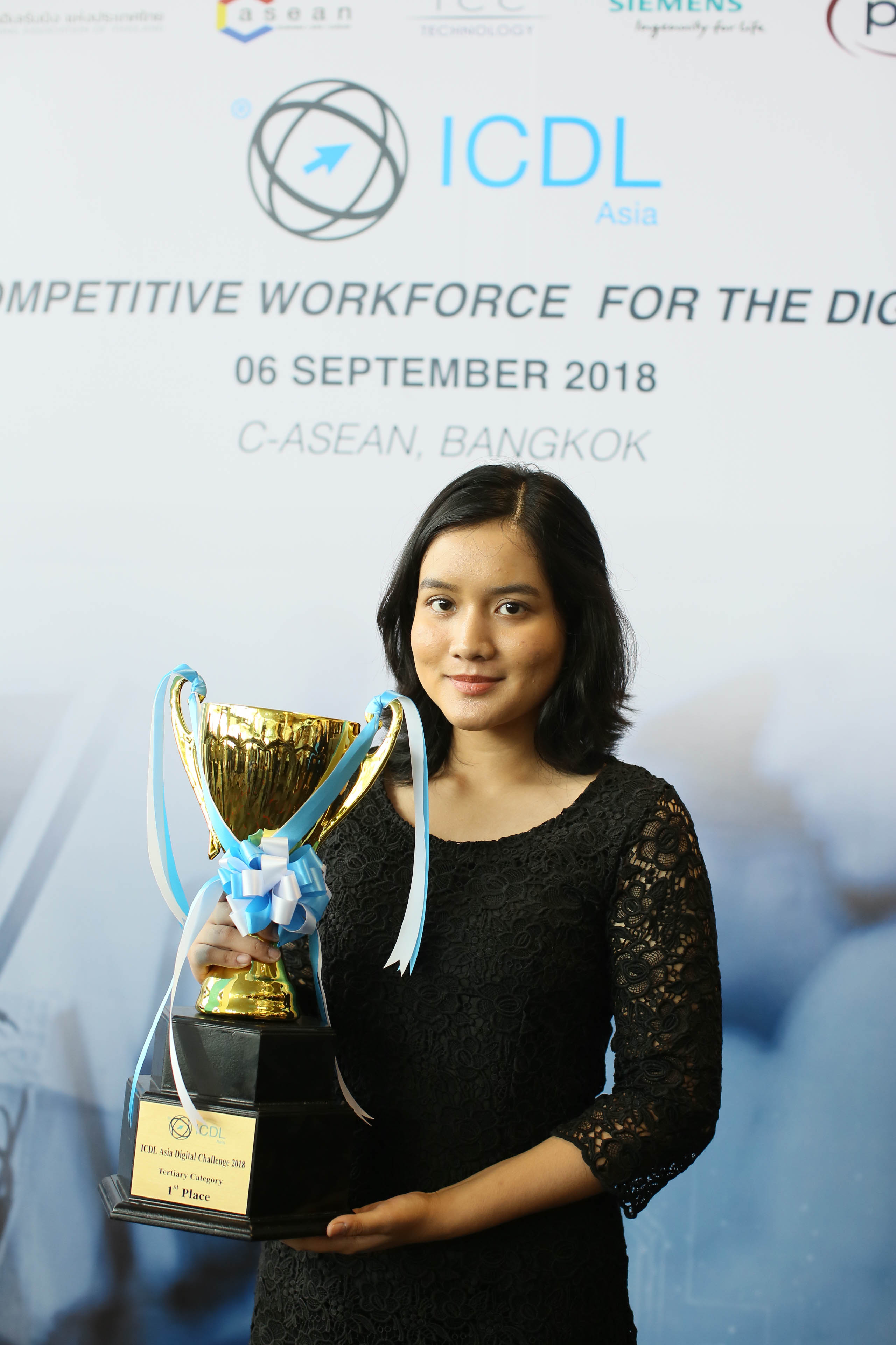 แชมป์เยาวชน ICDL Asia Digital Challenge 2018 เผยทักษะความรู้ดิจิทัล - PRWOWWOW